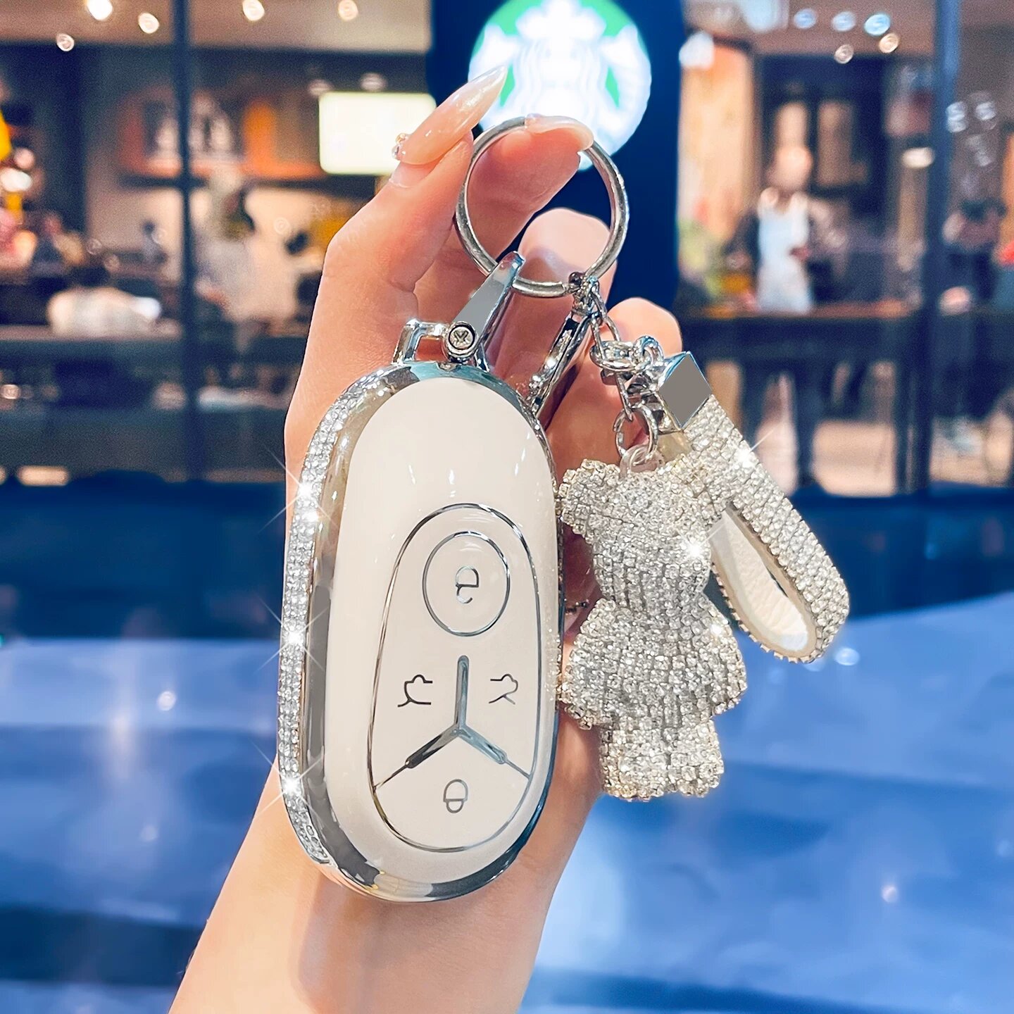 Ключевой браслет Geely Star Wish L размер с камнями и серебристым краем и медвежьим шармом для женщин