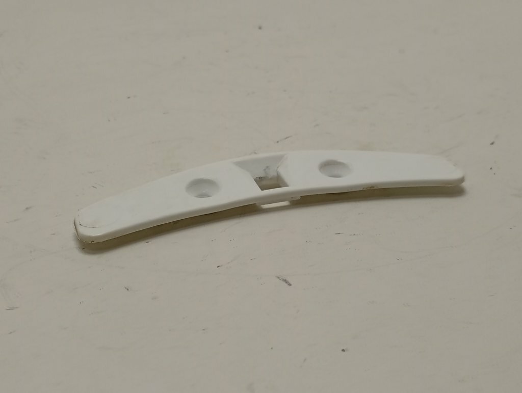 LS60840L кт54 Накладка ручки люка для стиральной машины AEG 132146858 б/у
