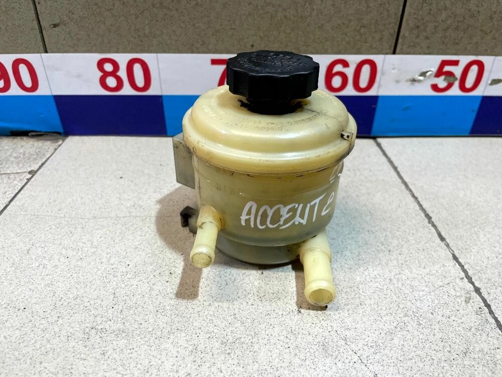 Бачок гур Hyundai Accent II