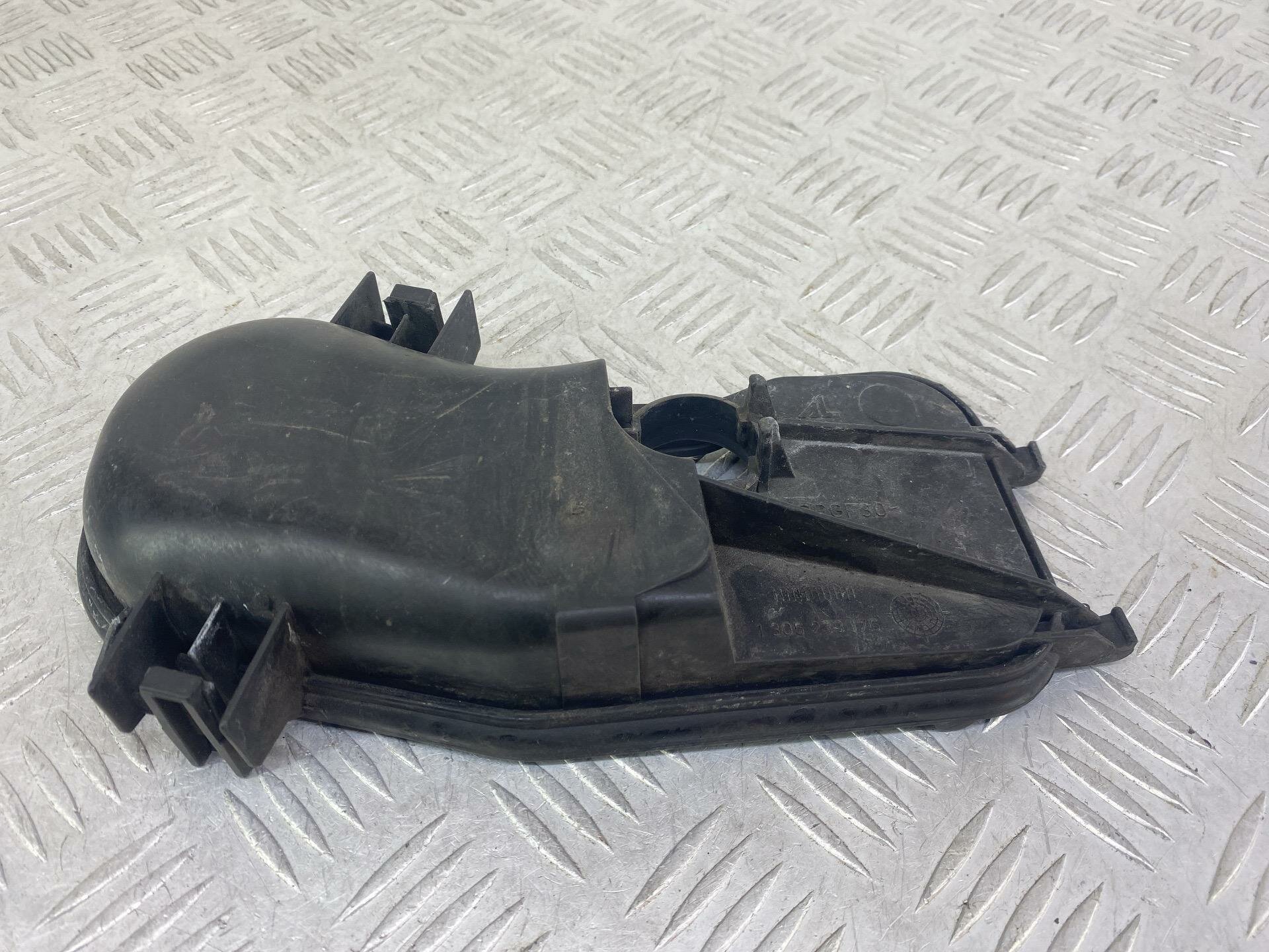 Крышка фары Ford Mondeo 3 2003 1305239176
