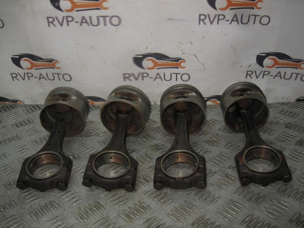 Поршень с шатуном C18NZ Opel Vectra A 1.8 1988-95
