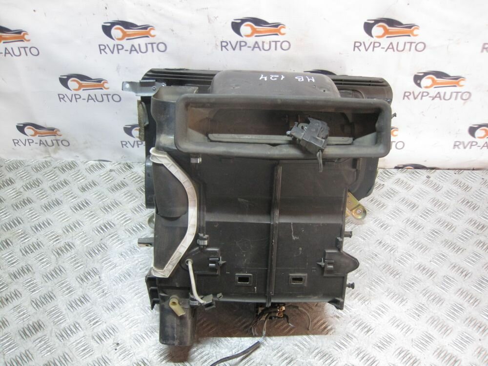 Корпус отопителя Mercedes Benz W124 1984-1993