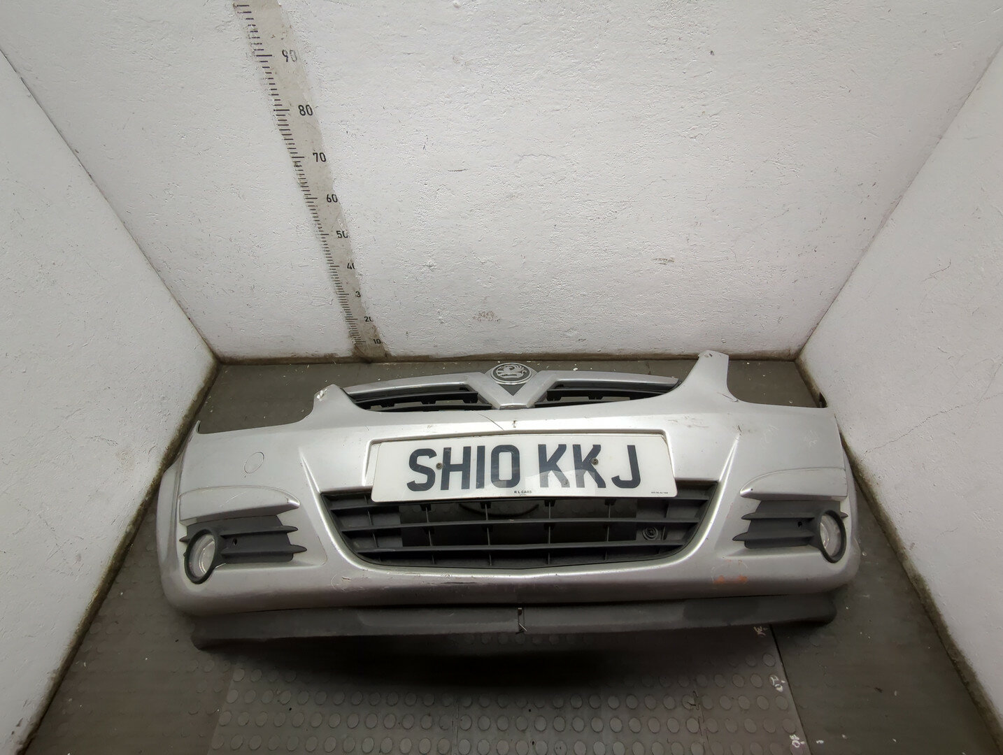 Бампер передний Opel Corsa D Б/У