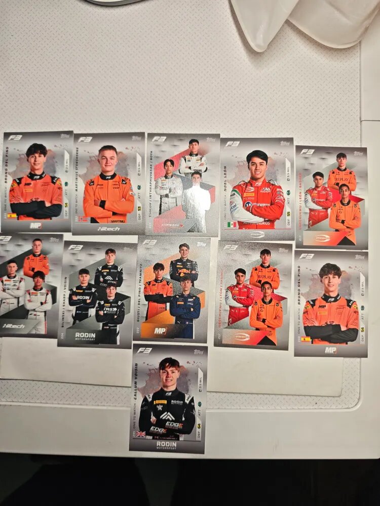 Набор коллекционных карточек Topps Turbo Attax Racing Collector's Card F3 Standard Card Set