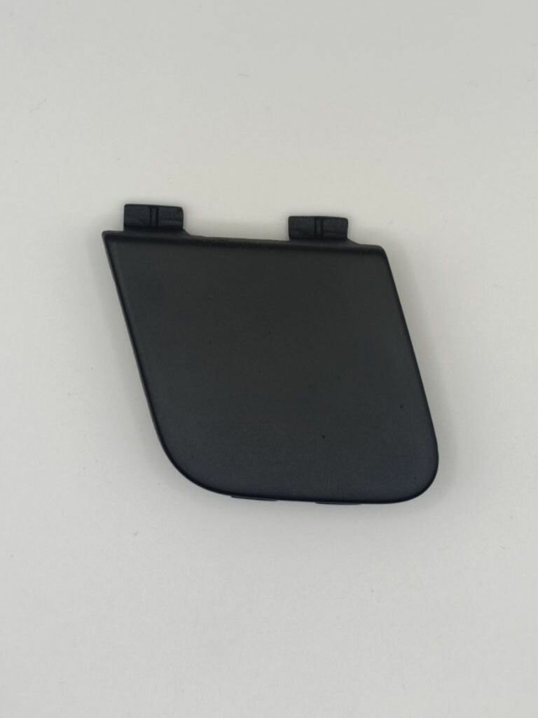 Заглушка на передний бампер Citroen С4 2004-2008 г дорестайлинг