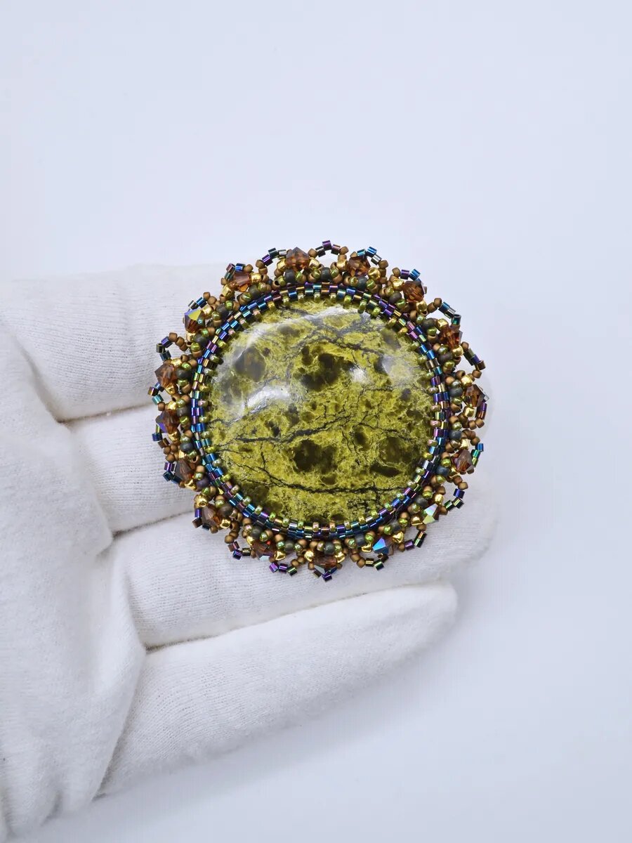 Брошь, кристаллы Swarovski, кристалл