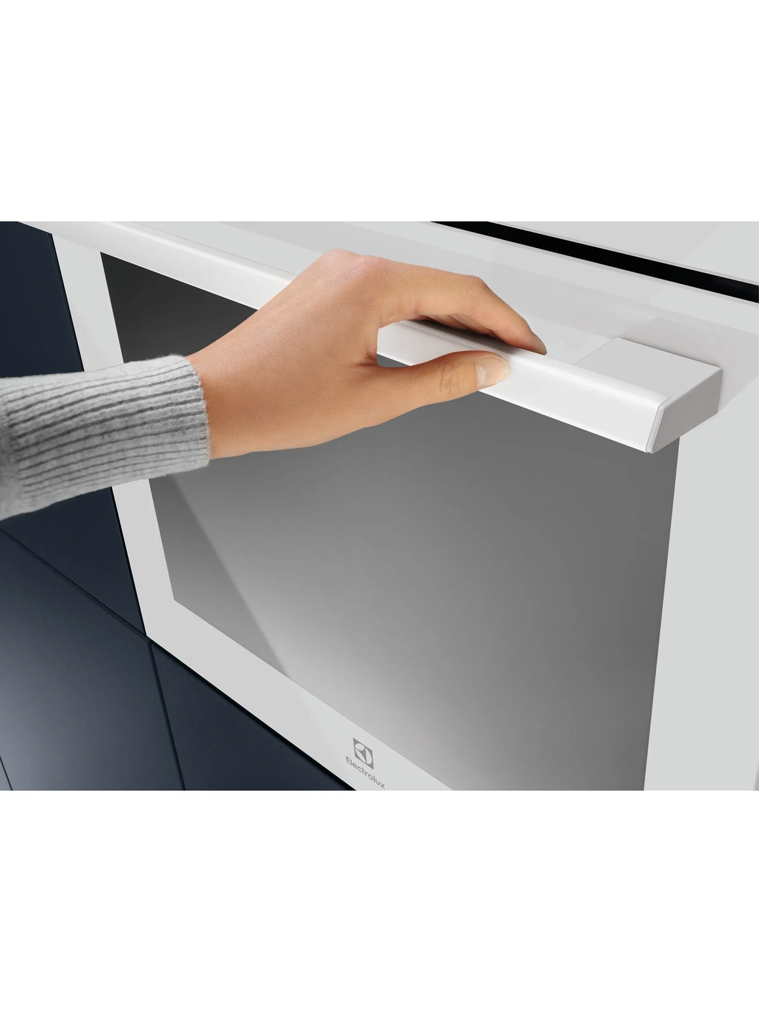Электрический духовой шкаф Electrolux EOF5F50V