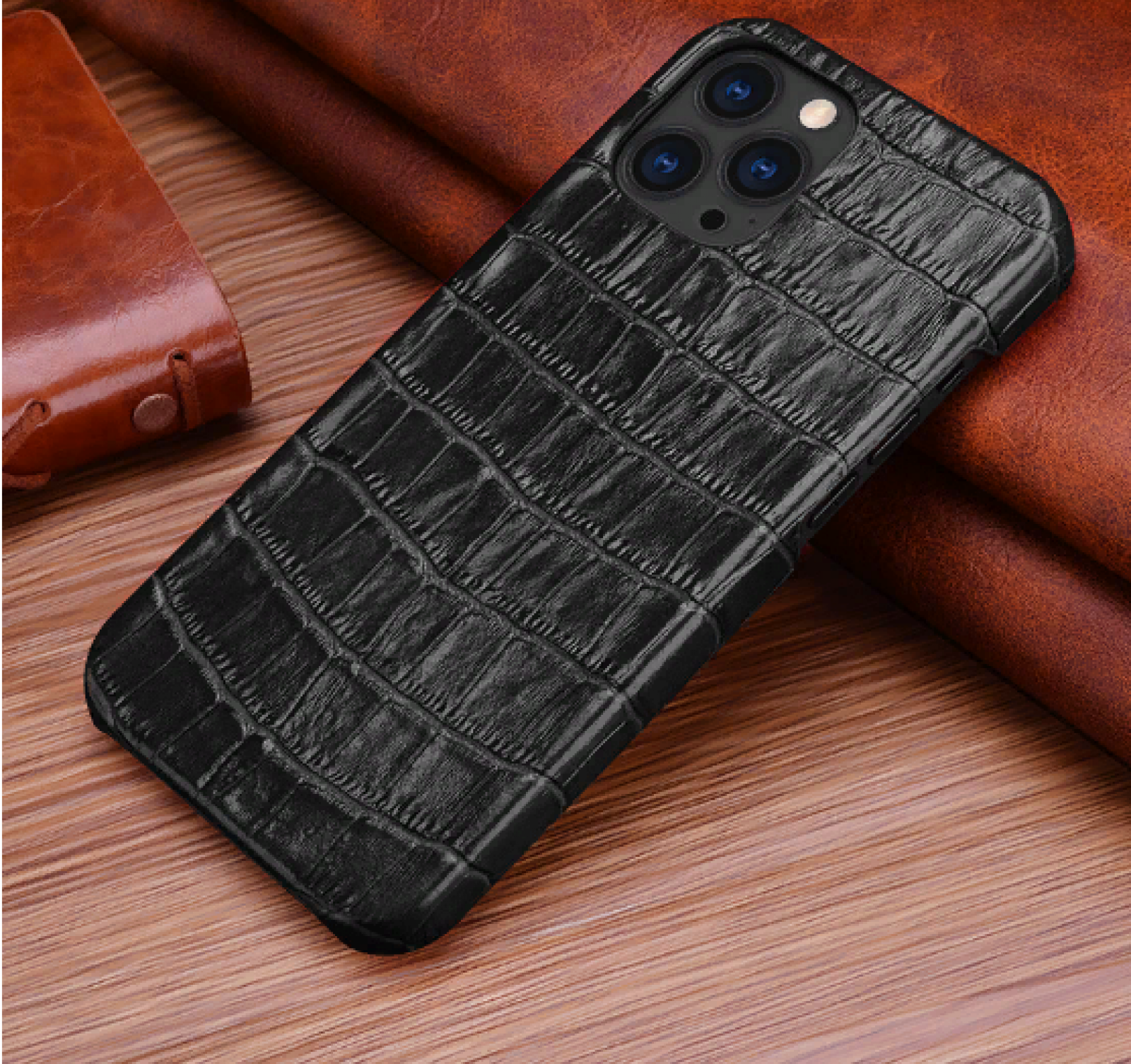 Чехол-накладка MyPads Premium для iPhone 14 Pro MAX из натуральной кожи теленка с тиснением крокодила, черный