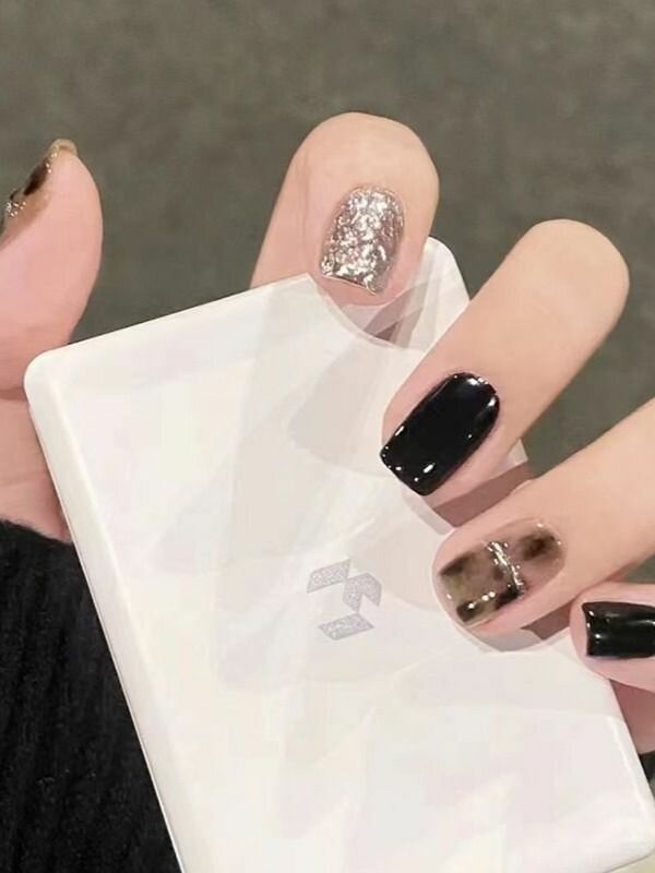 Накладные ногти френч с дизайном, 24 шт перламутр серебро OF