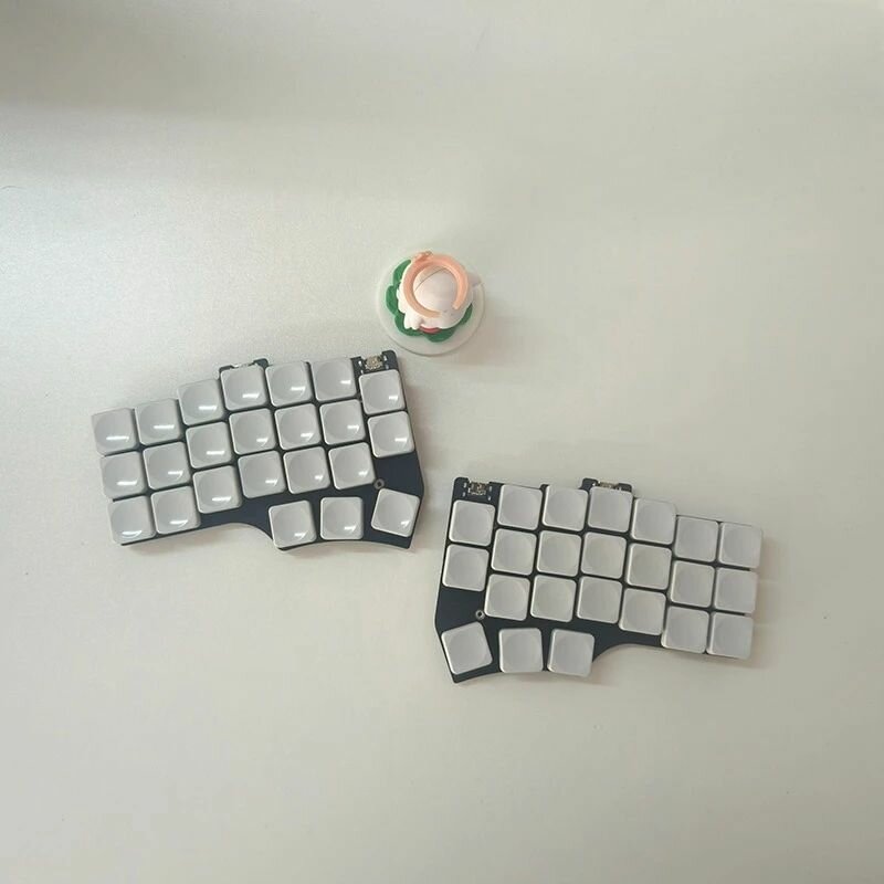 Клавиатура Corne V4 Split версия с припаянными переключателями эргономическая проводная Vial