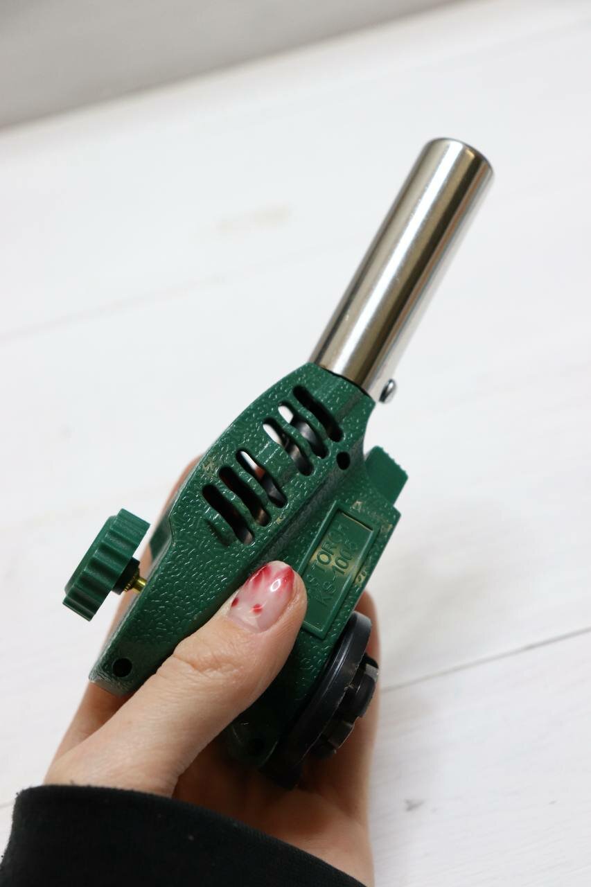 Газовая горелка с пьезоподжигом на баллончик 1005