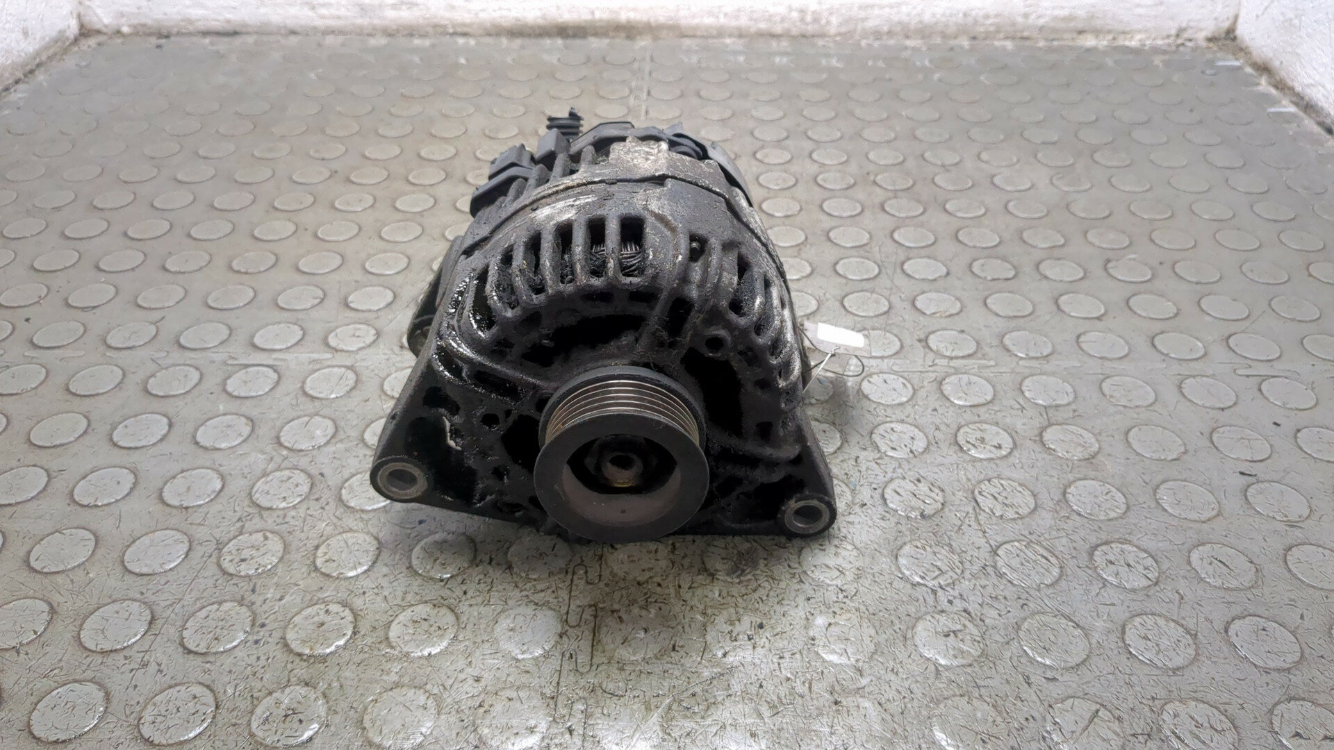 Генератор Opel Astra H Б/У