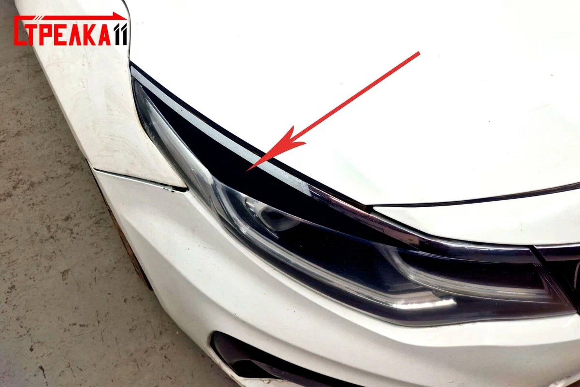 Декоративные наклейки на фары (реснички) для KIA OPTIMA 2016-2020 (IV+IV рестайлинг), 2шт