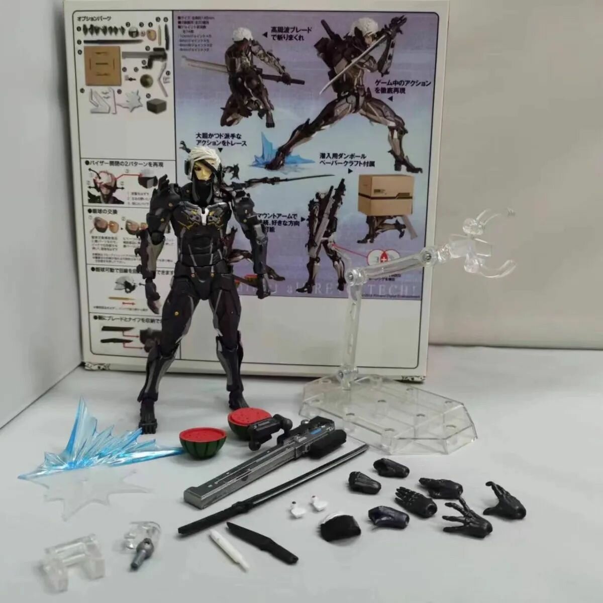 Фигурка Kaiyodo The Ocedo 140 Ex Metal Gear Mgs Raiden Metal Gear Rising Поднимающаяся Громовая Рука