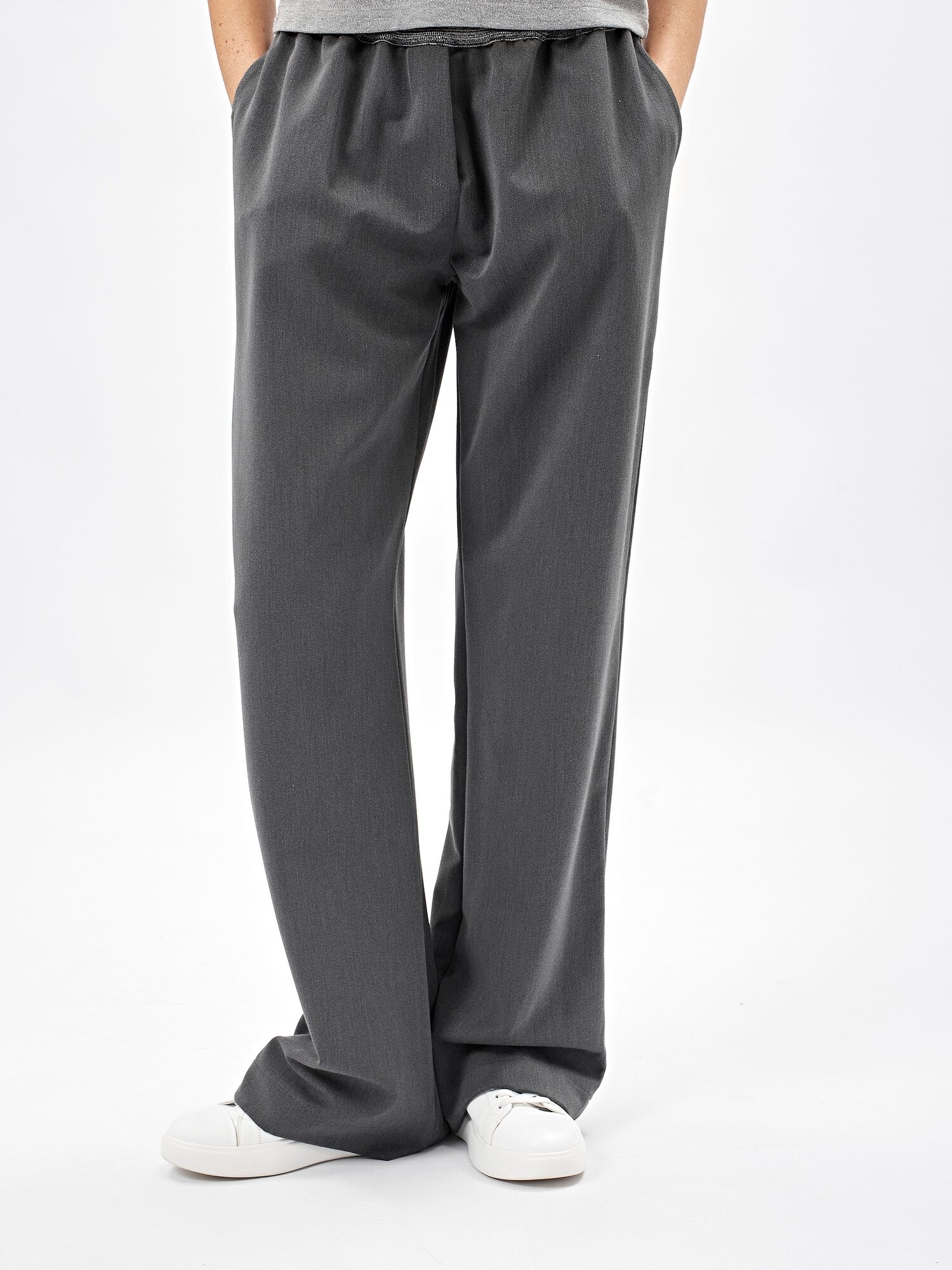 Брюки трубы