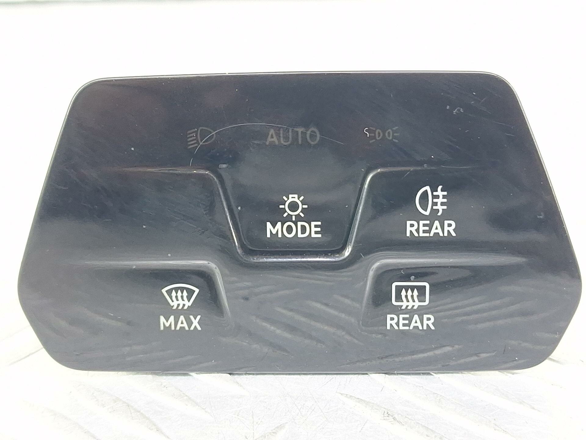 Блок управления светом Volkswagen Caddy 5 2022 5H0941193AF