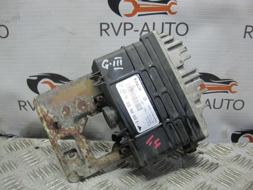 Блок управления двигателем VW Golf 3 1.4 1991-1999