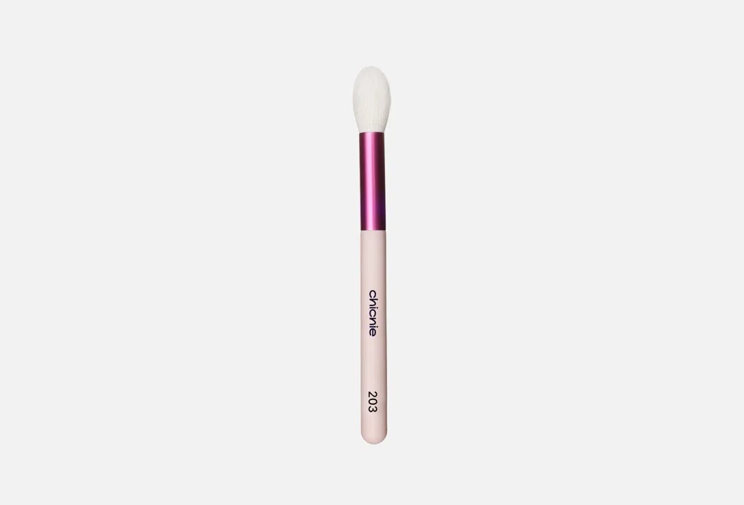 Chicnie Blush & Highlighter brush 203 Кисть для румян и хайлайтера 1 шт