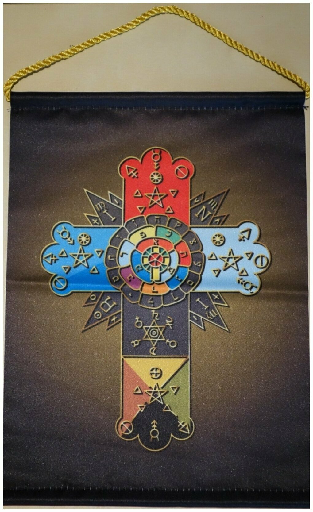 Розовый крест цветной вымпел.
