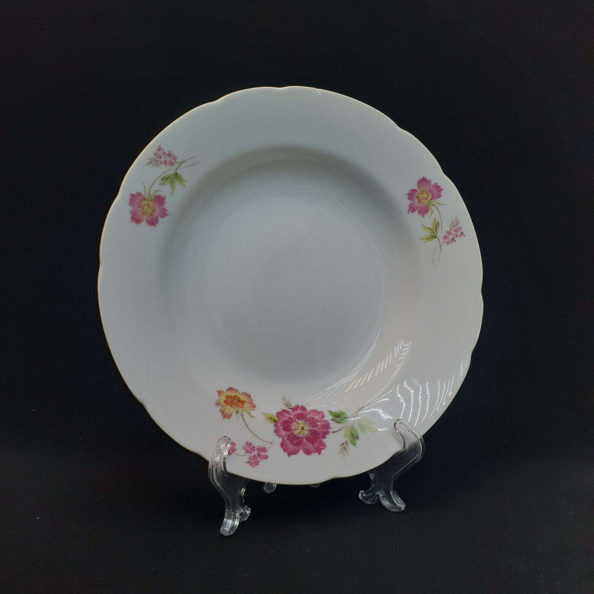 Тарелка фарфоровая винтажная СССР. Yamatatsu. Цветы.