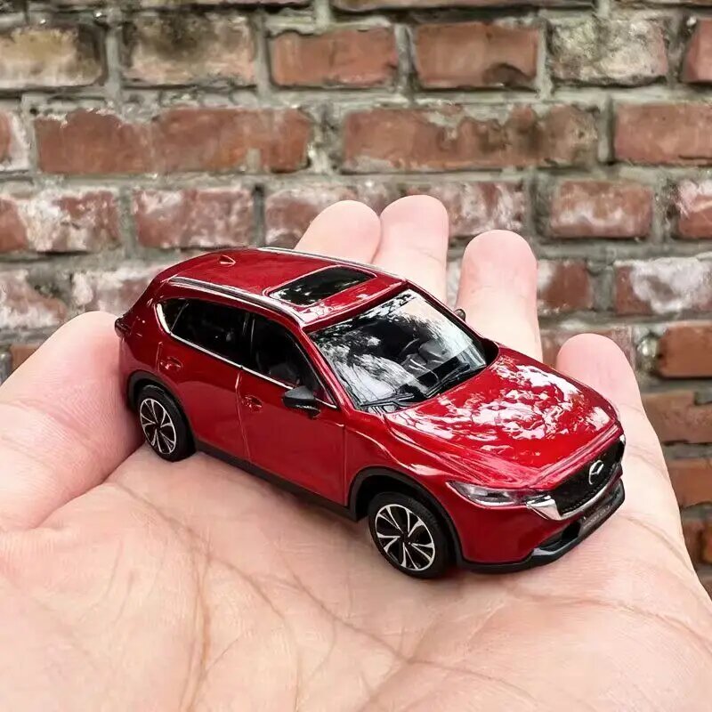 Металлическая модель Mazda CX-5 1:64