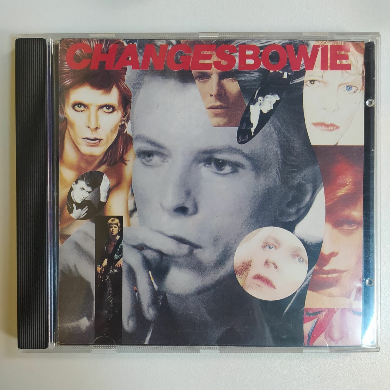 Компакт диск CD David Bowie - Changesbowie (Россия) (Bootleg)