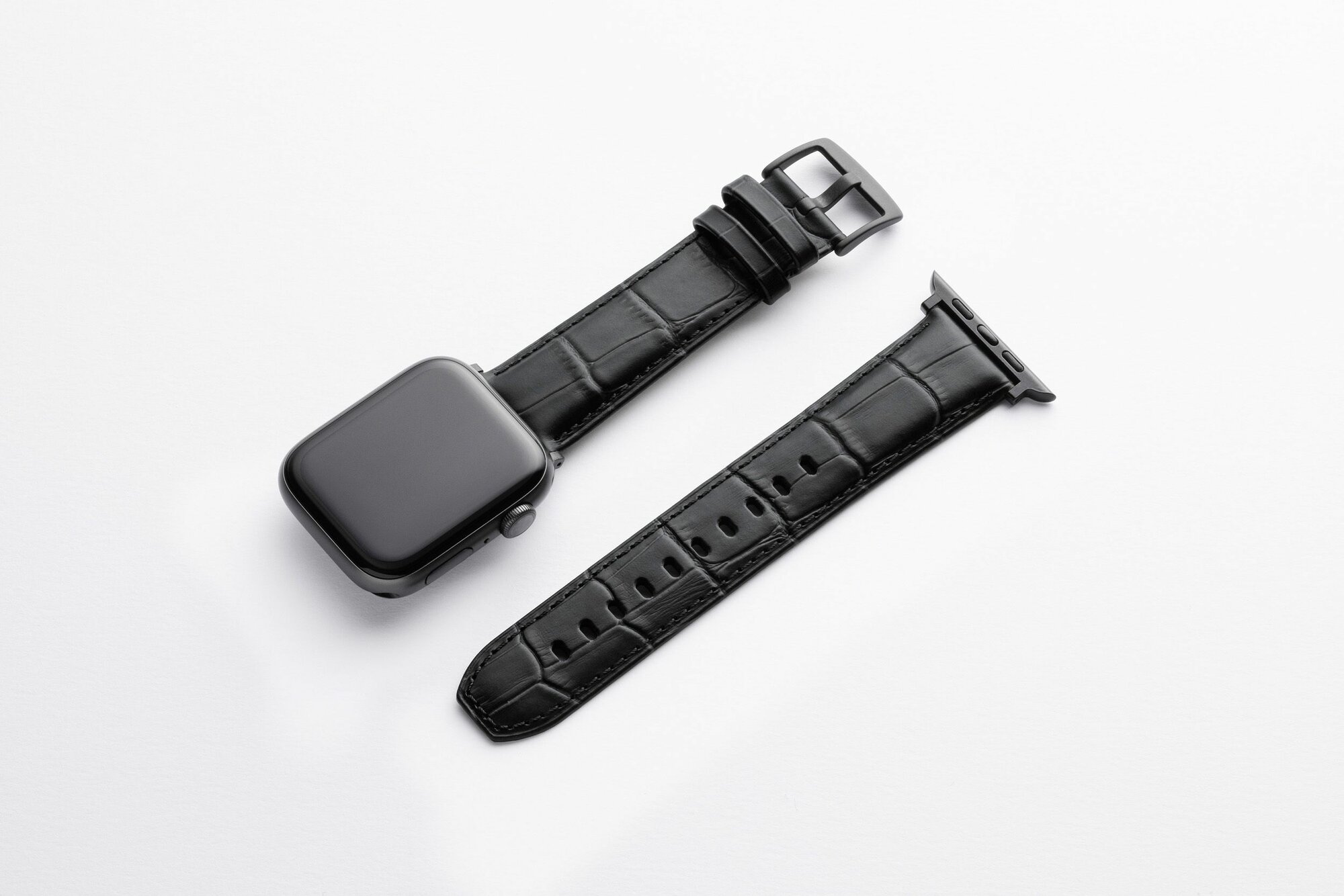 Ремешок для Apple Watch 42mm 44mm 45mm 49 mm Series 1-8, натуральная кожа, черный, с тиснением под аллигатора
