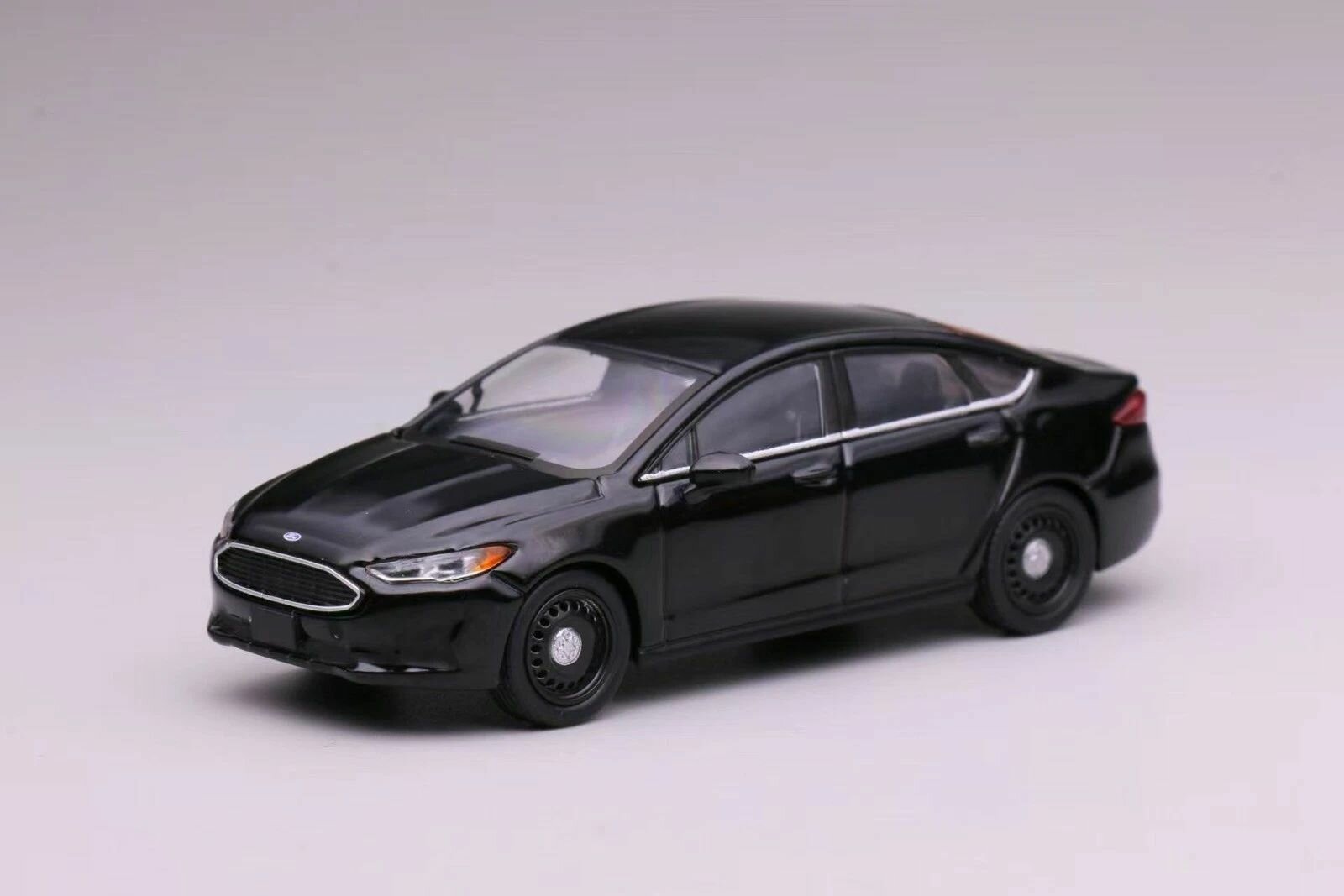 Машинка 1/64 596 Model Black Ford Mondeo Fusion Responder Hybrid Diecast Metal Car Model
