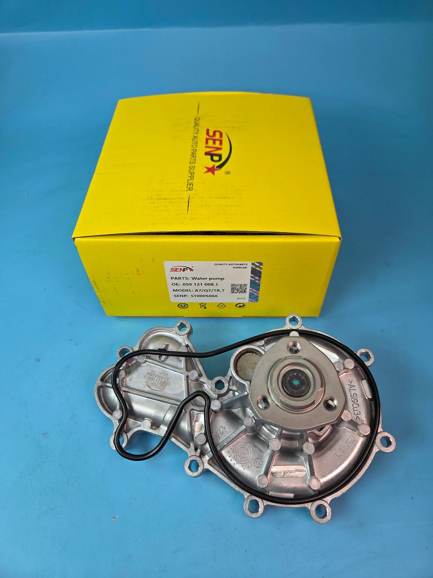Насос водяной SENP 059121008J AUDI A-4,5,6,7,8, Q5, Q7VW Touareg 3.0 TDI 10