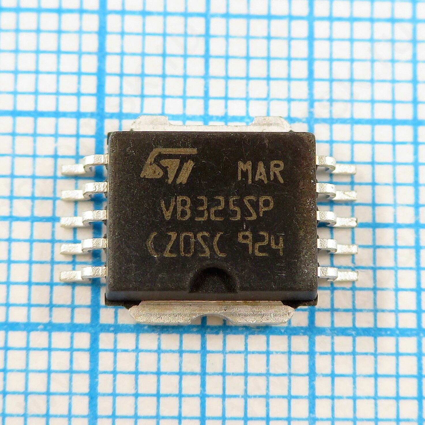 VB325SP - Микросхема используется в автомобильной электронике.