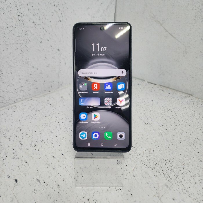 Смартфон Tecno SPARK 30 8/256 Черный