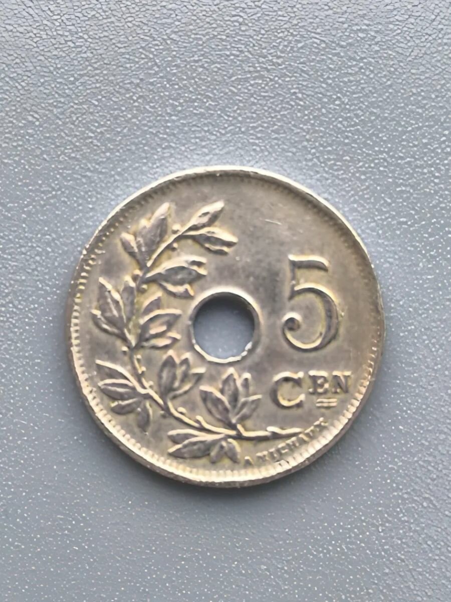 Монета 5 сантимов Бельгия 1922 г