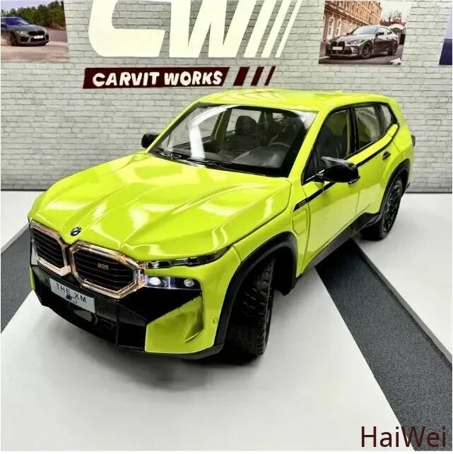 Машинка металлическая инерционная BMW XM, длина 21 см, масштаб 1:24, свет и звук, открываются двери, капот и багажник