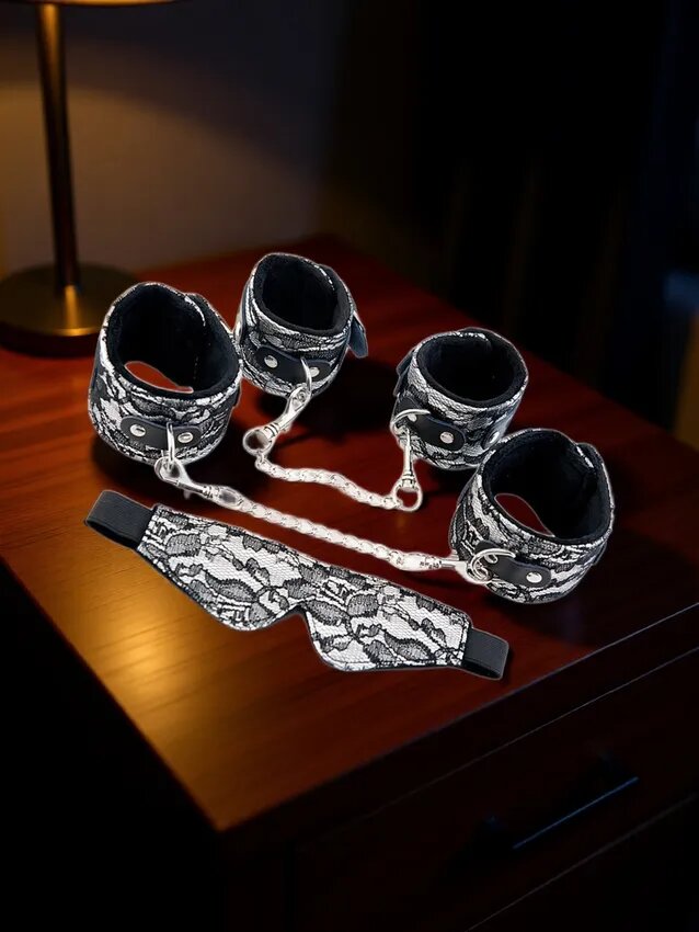 ToyFa Кружевной набор Marcus: наручники, оковы и маска (716021/716022/716023), серебристый
