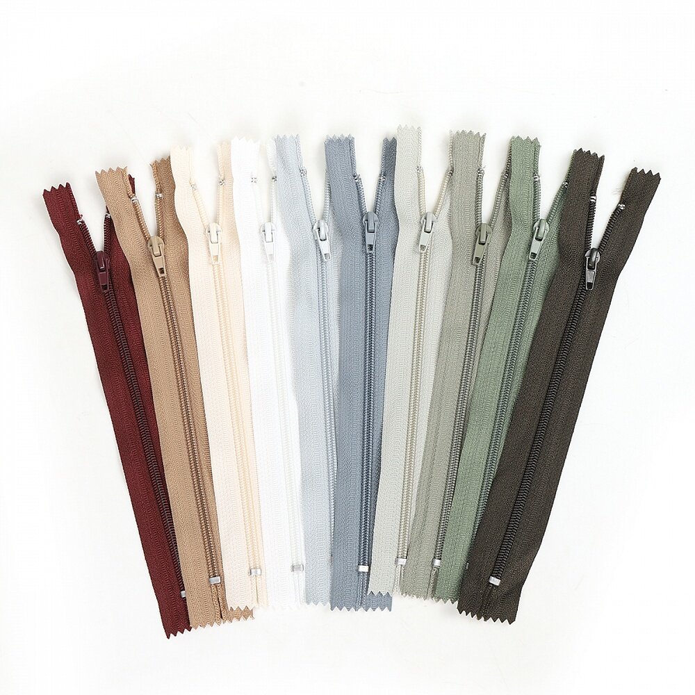 Молния MaxZipper брючная, полуавтомат, №4, 20 см, ассорти №2, упаковка 10 цветов по 5 штук