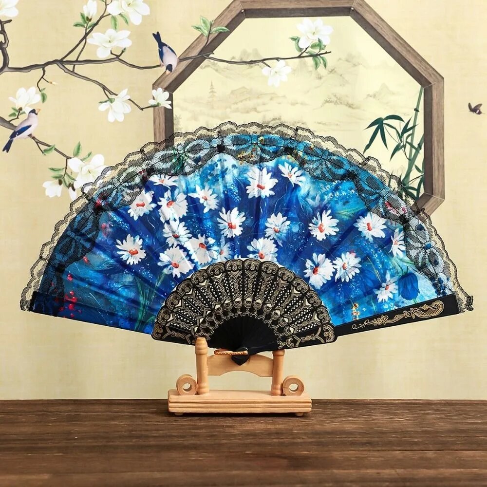 Складной веер Испанский черный с цветочным принтом Blue Chrysanthemum