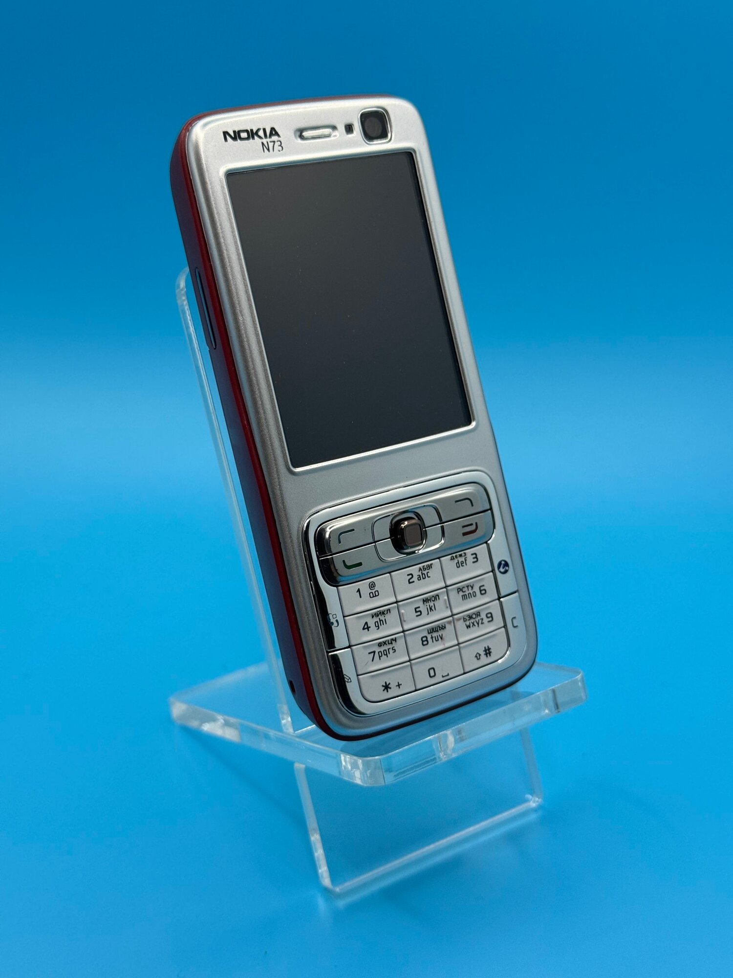 Мобильный телефон Nokia N73