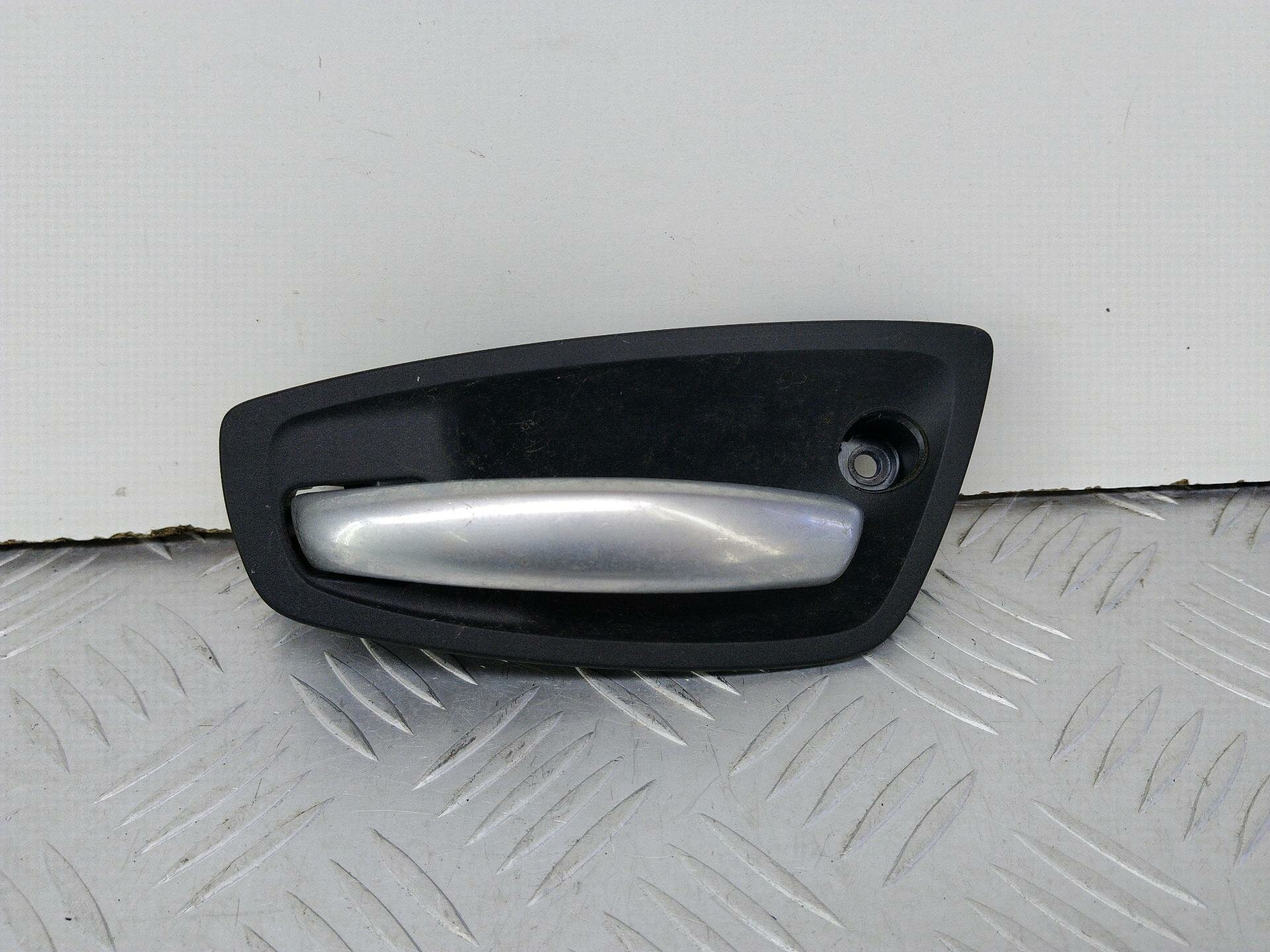 Ручка внутренняя двери задней левой BMW 1 E87 2006 10628510