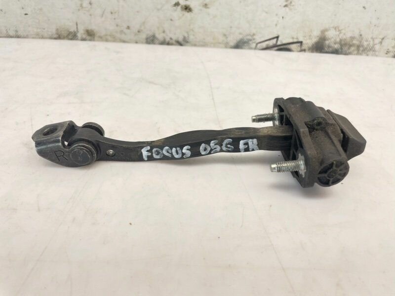 Ограничитель двери Ford Focus 2011 1714637 CB8 IQDB, передний правый (с пробегом)