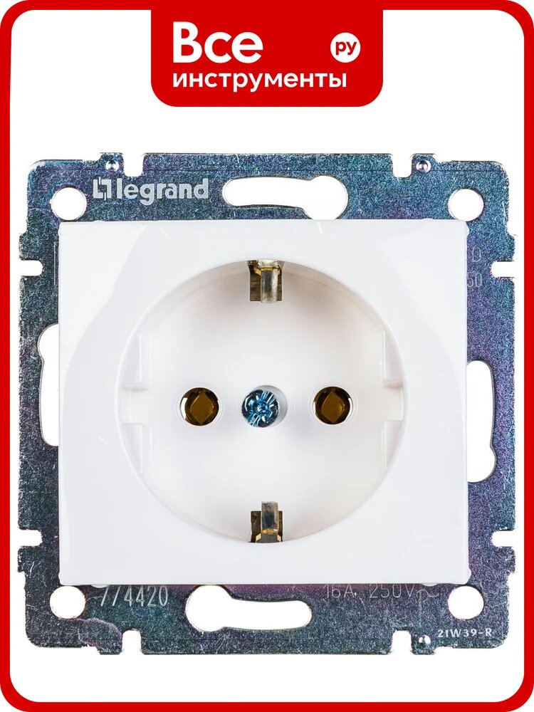 Розетка, Legrand, Legrand с заземлением Legrand Valena без шторок 16А 250В винтовые зажимы белый
