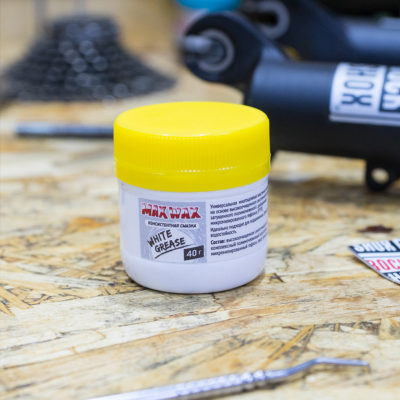 Cмазка консистентная MAX WAX White Grease 40гр.