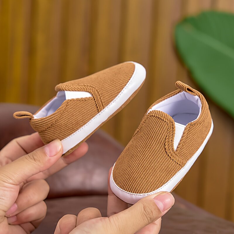 Детские кроссовки slip-on для первых шагов, мягкие дышащие, легко надеваются, светло-коричневые, размер US 5 для детей 0-1 года
