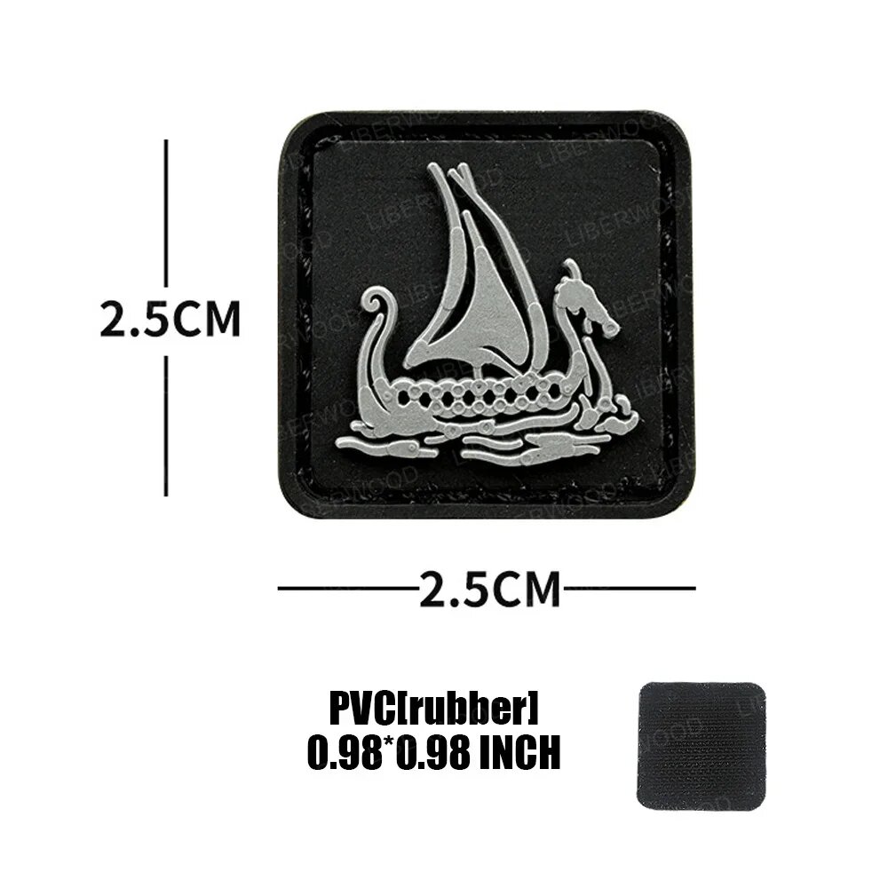 Нашивка Viking ship черная 2.5 см LIBERWOOD