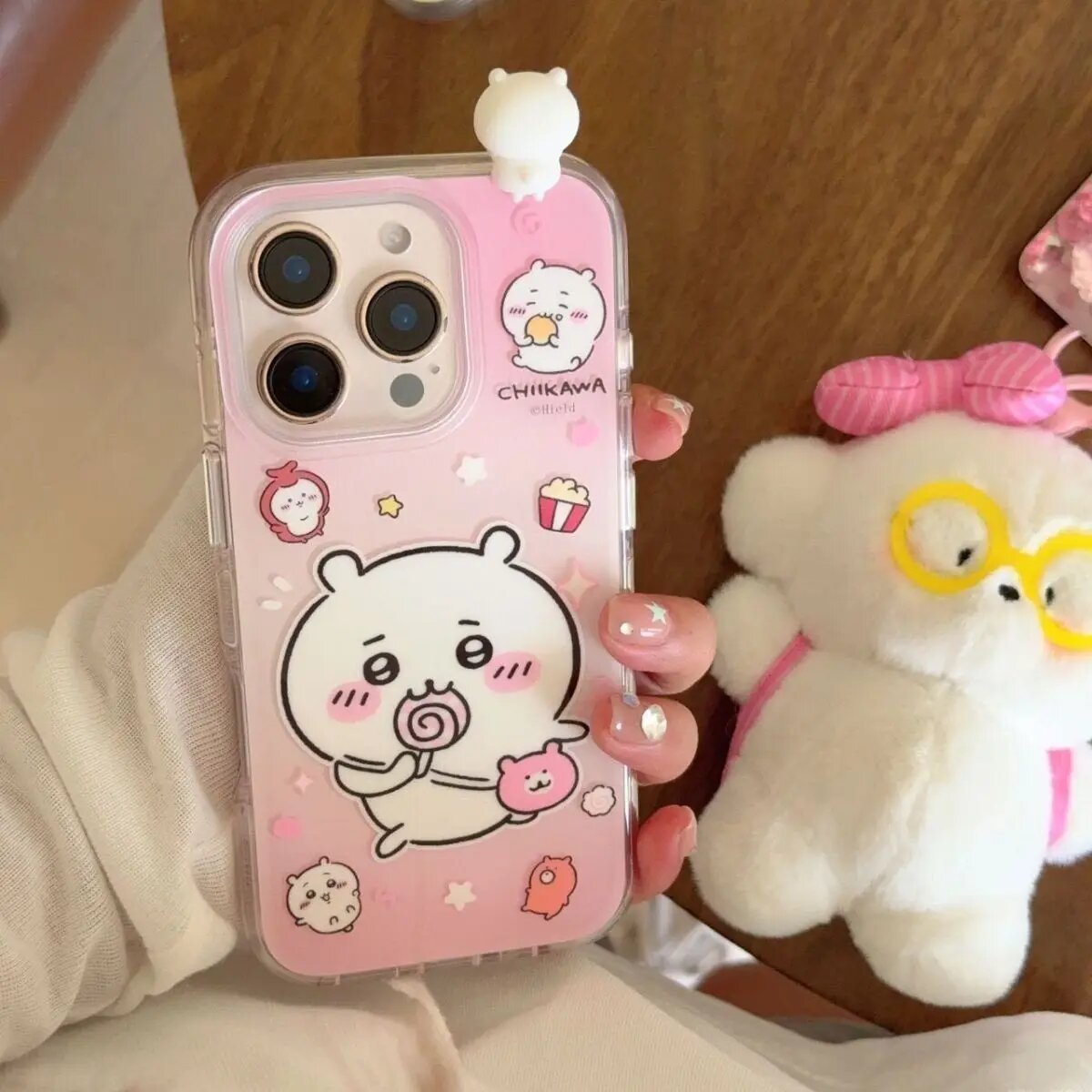 Чехол Chiikawa для iPhone 17, 16, 15, 14, 13 Pro Max, 7 Plus Розовый, Chiikawa Pink Figure, iPhone13