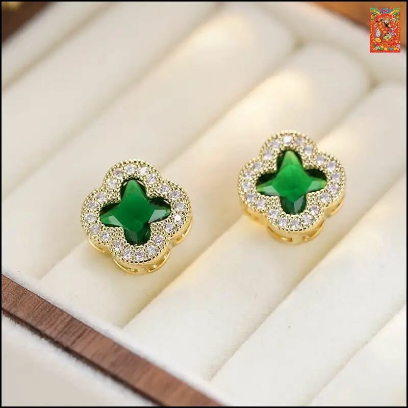 Серьги V-best, хрусталь, изумруд синтетический, green — фото 1