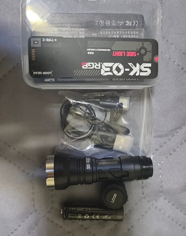 Фонарь LOOP GEAR SK03T SFT25 EDC — фото 1