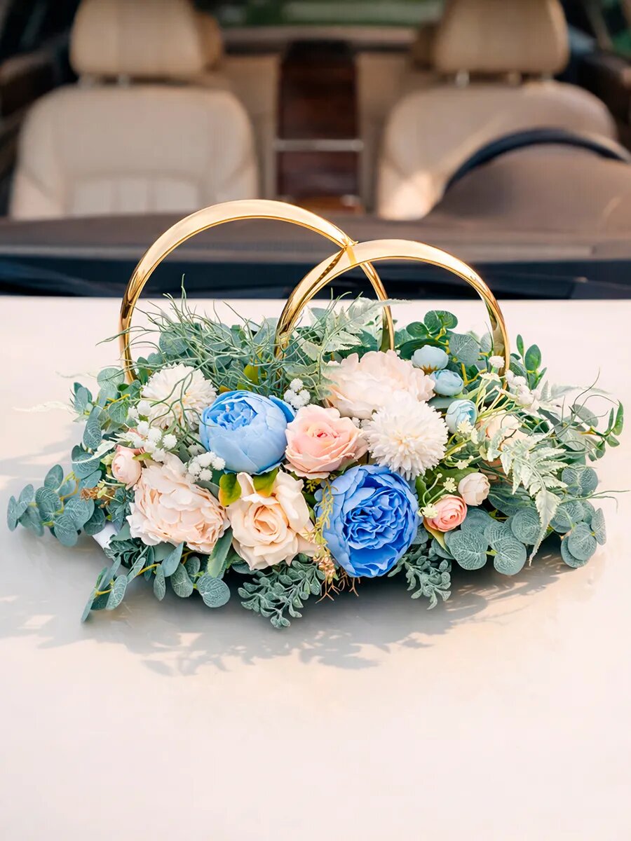 Украшения на машину - свадебные кольца, на крышу авто молодоженов