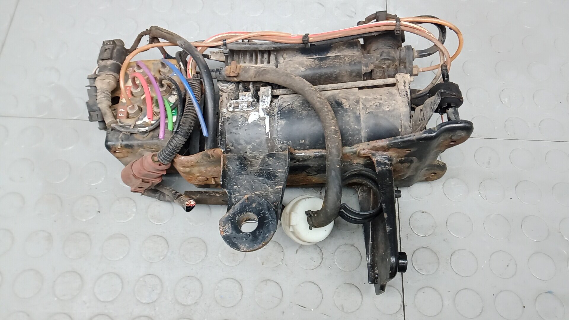 Компрессор пневмоподвески AUDI A6 ALLROAD C6, Номер 4F0616005B