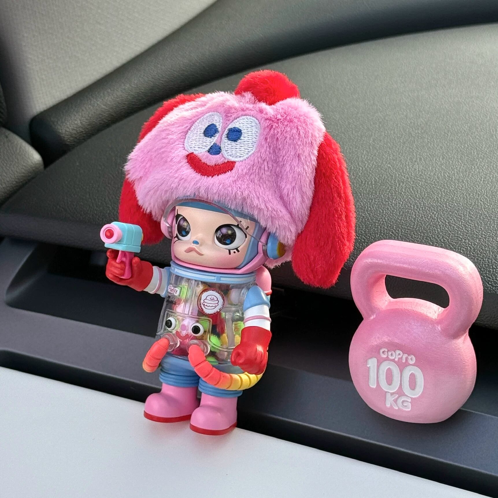 Статуэтка Molly Borgmann & Kettlebell для автомобильного вентилятора с ароматом, фигурка из резины для салона авто,