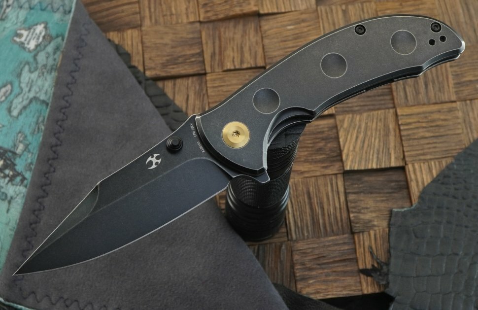 Складной нож Kansept Knives Rei, сталь CPM 20CV, BW, рукоять титан черное анодирование